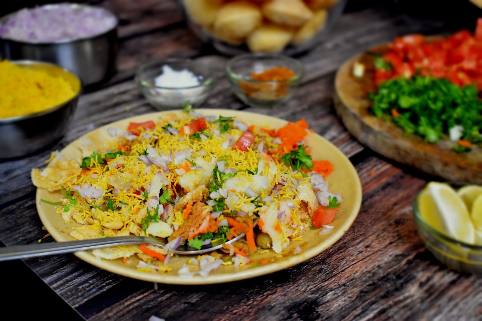 Masala Puri Chaat | Karnataka Style Masala Puri - Palate's Desire