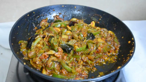 Capsicum Bath Recipe (Step By Step with Video) - Palate's Desire