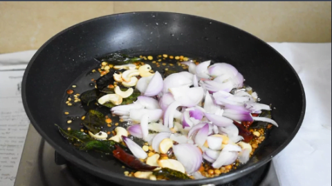 Capsicum Bath Recipe (Step By Step with Video) - Palate's Desire
