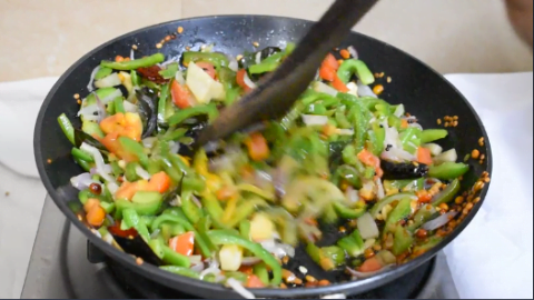 Capsicum Bath Recipe (Step By Step with Video) - Palate's Desire