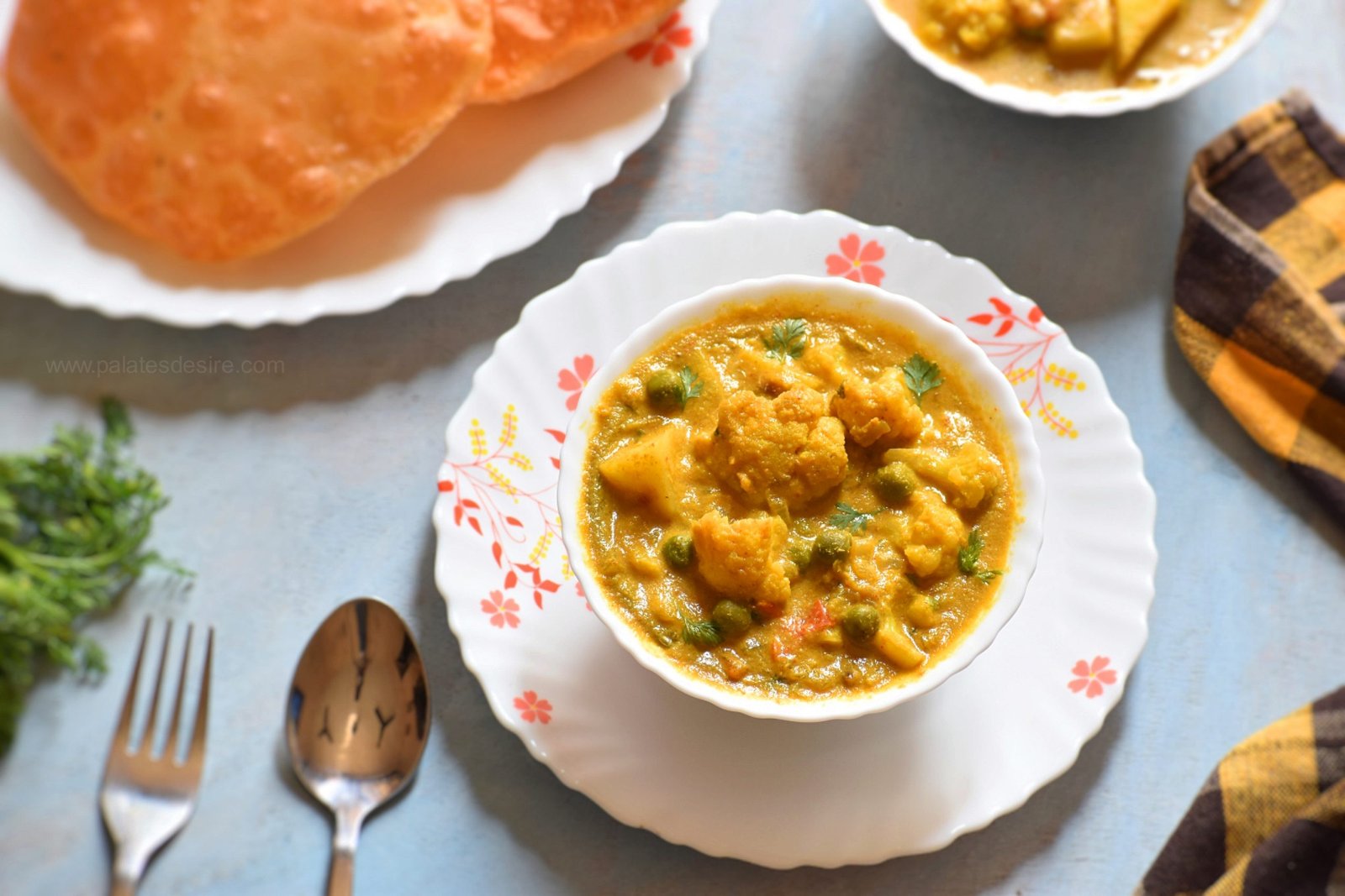 Cauliflower Potato Kurma | aloo gobi kurma - Palate's Desire
