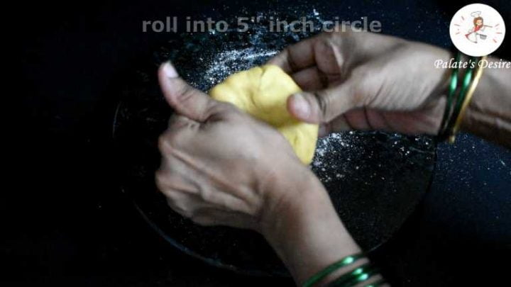 Kayi Holige Recipe ( with video ) - Palate's Desire